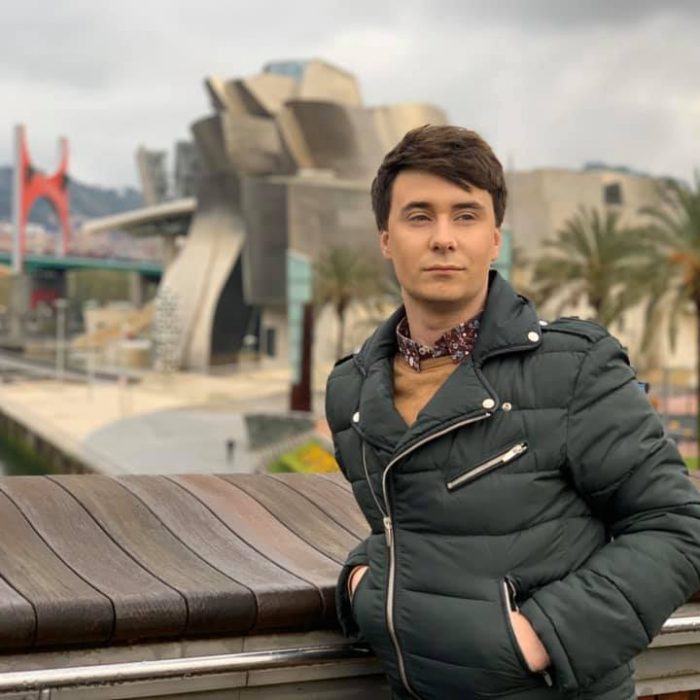 ANDONI CALVOREKIN MUNDUKO HERRIALDE EZBERDINETAKO URTE ZAHAR EGUNEKO OHITURAK – Segura Irratia